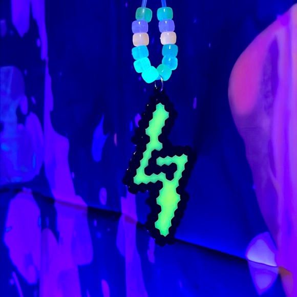 Crafts by Sandy | Accessories | New Neon Lightning Bolt Rave Necklace ...